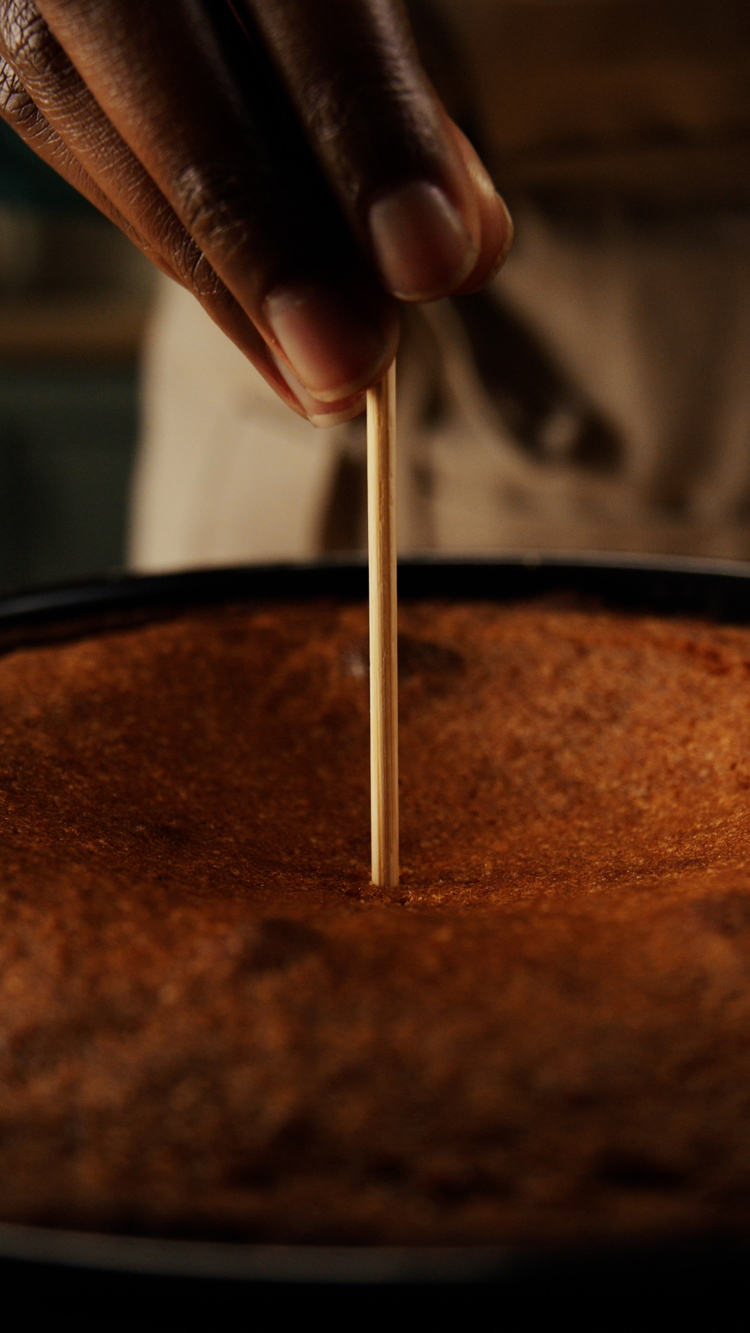 How to tell if your cake is done | Lurpak®