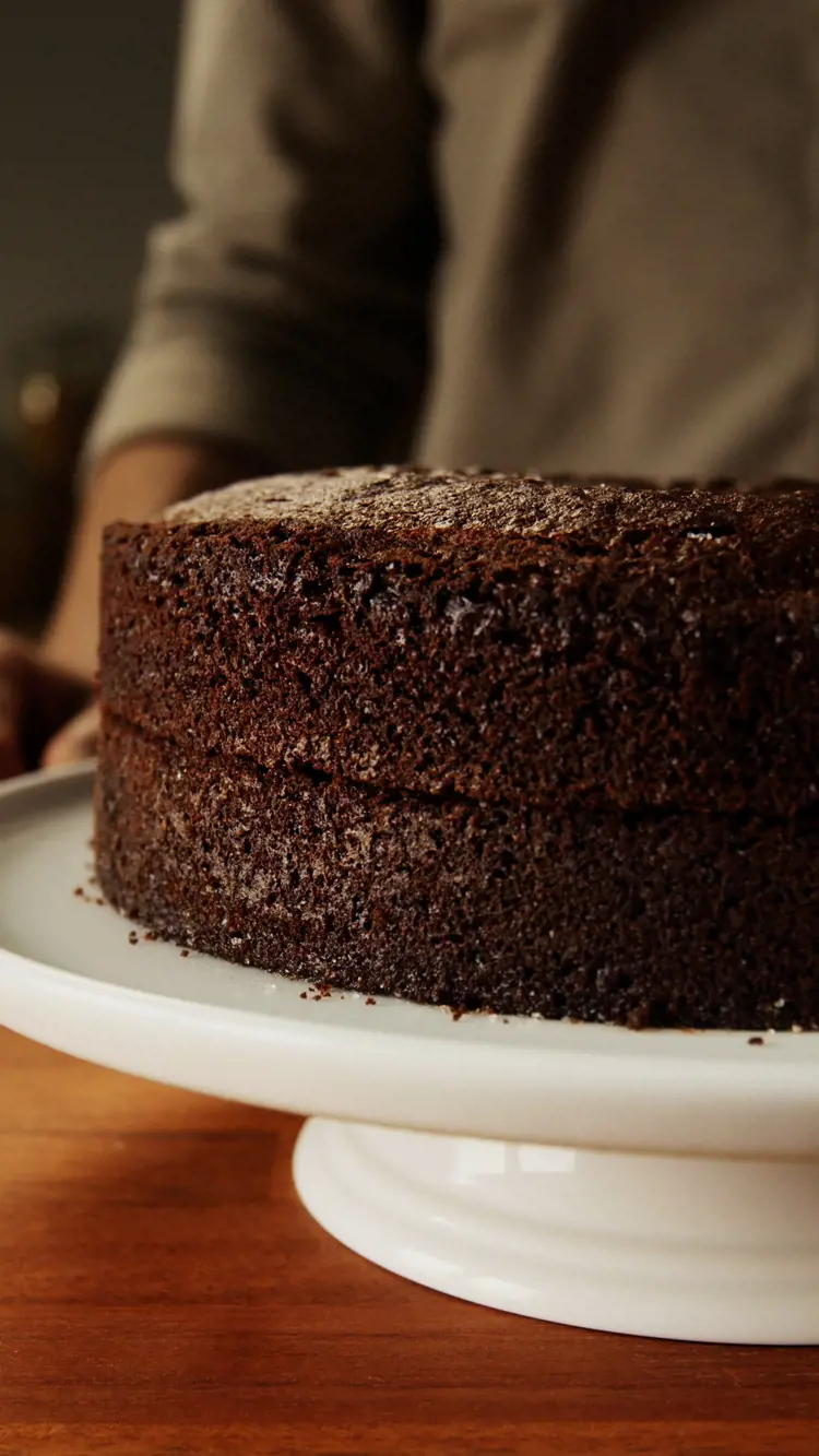 Cake skills, tips & tricks | Lurpak®